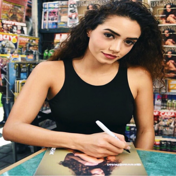 Playboy México presenta a la sexy “REVA” en Puebla